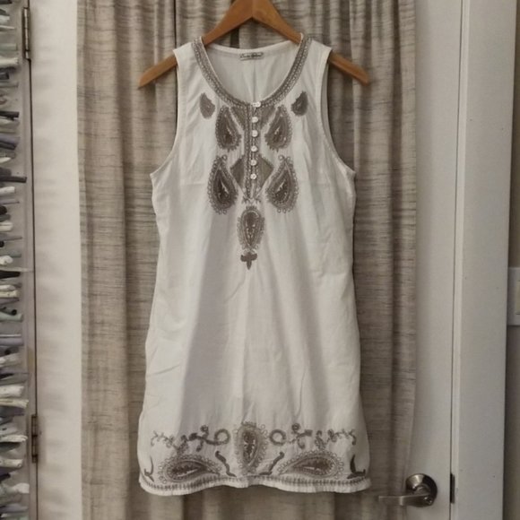 Cute Options | Tops | Cute Options Long White Embroidered Sleeveless ...